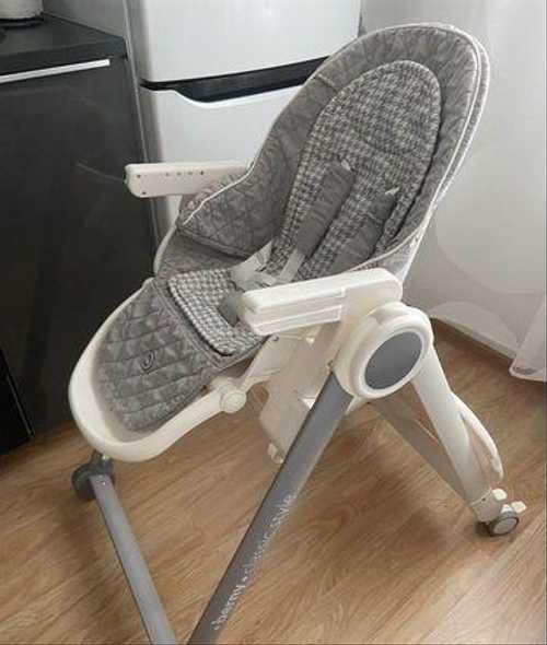Детский стульчик для кормления Happy Baby Berny