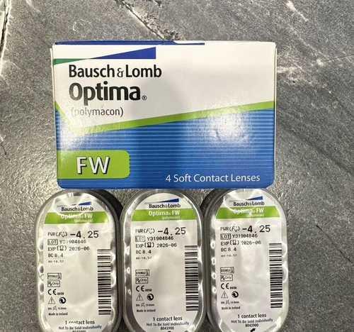 Bausch&Lomb optima FW линзы -4,25