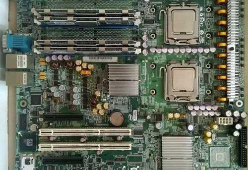Intel S5000VSA + 2*Xeon E5310 + 4Gb RAM + 2*кулеры