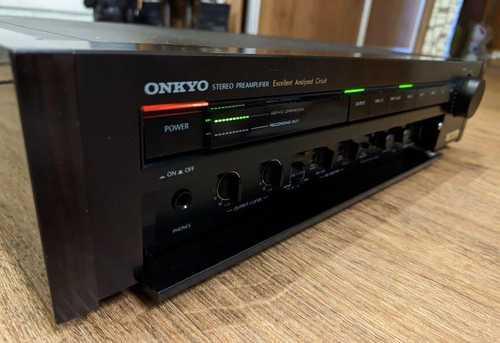 Предварительный усилитель Onkyo P-308