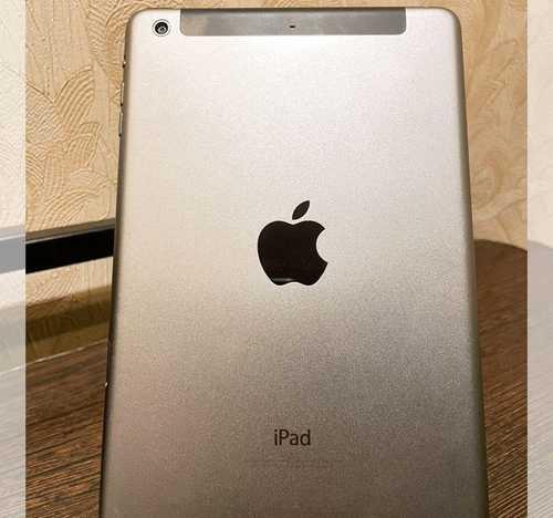 iPad mini 2 16гб