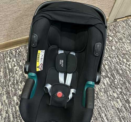 Britax Romer Baby-Safe 3 i-Size