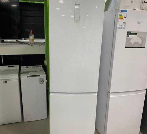 Холодильник Haier C2F637cgwg