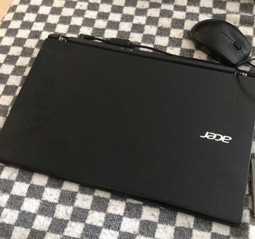 Acer aspire V5 552g