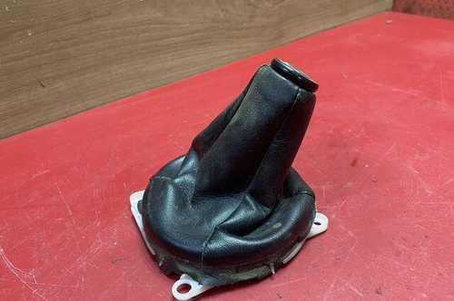 Чехол кулисы кпп MR559187 Mitsubishi Lancer 9 (CS)