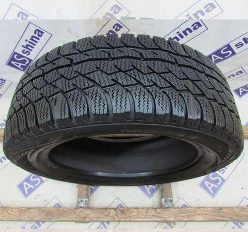 Viatti Bosco S/T V-526 215/55 R17 102Q