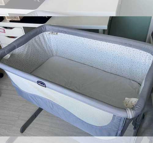 Кроватка приставная Chicco Next2me