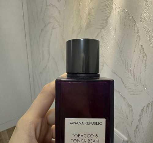 Banana Republic tobacco &tonka bean