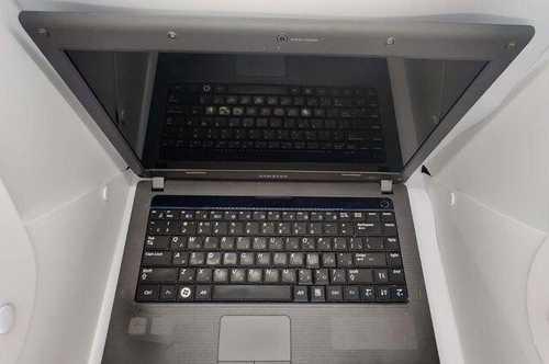 Ноутбук Samsung R425 4gb/320gb