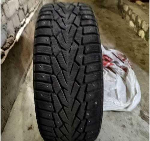 Nokian Tyres Nordman 7 215/60 R16