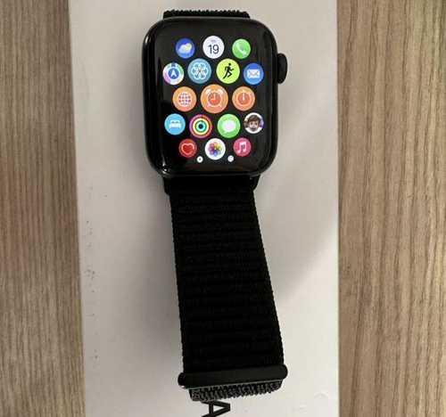 Часы apple watch se 40 mm