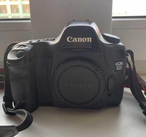 Canon eos 5D body