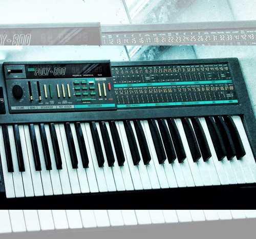 Синтезатор korg Poly 800