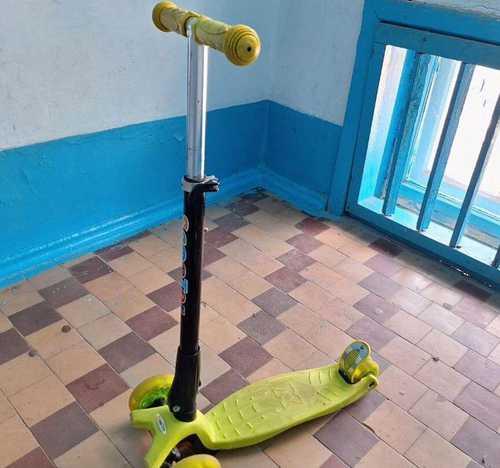 Самокат детский трехколесный Scooter