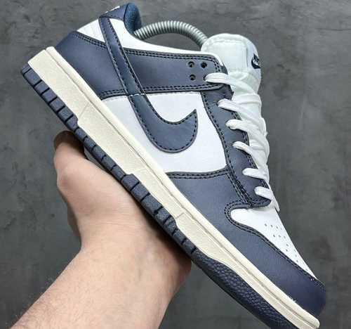 Кроссовки Nike SB Dunk Low