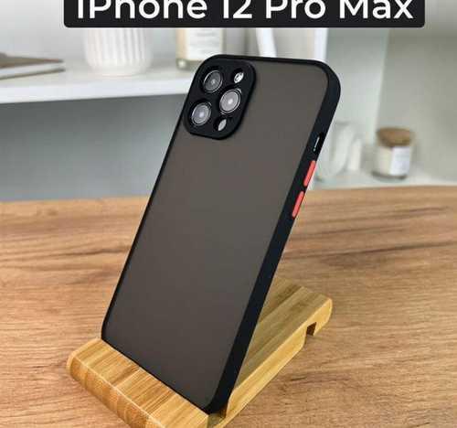 Чехол на iPhone 12 pro max пластик