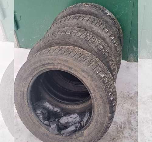 Nokian Tyres Hakkapeliitta 7 SUV 225/60 R17