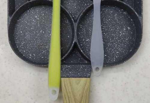 Сковорода для оладьев (+ кисточка и лопатка)