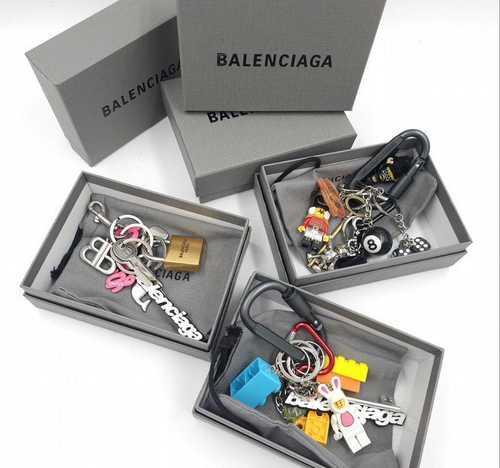 Брелок/обвес Balenciaga 3 вида