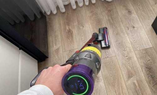 Пылесос dyson новый