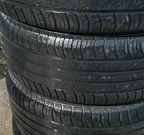 Michelin 4X4 A/T 235/60 R18 103