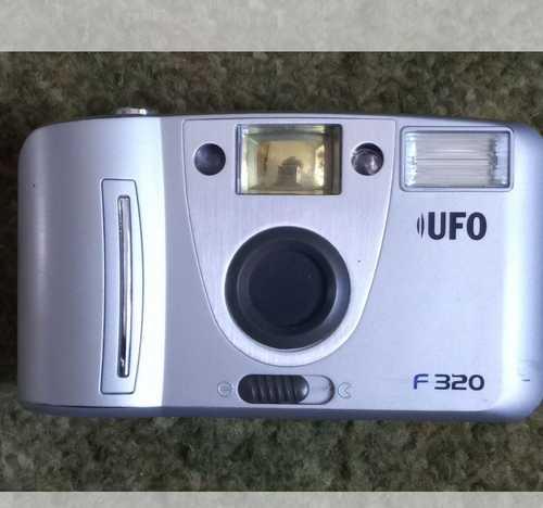 Пленочный фотоаппарат ufo