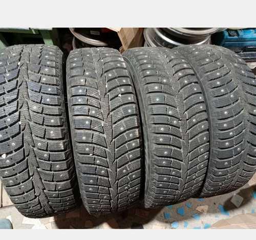 Laufenn I Fit Ice LW 71 225/60 R18 100T