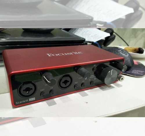 Звуковая карта focusrite scarlett 2i2 3rd gen