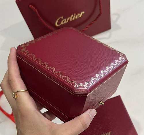 Коробка, пакет и лента до браслета Cartier