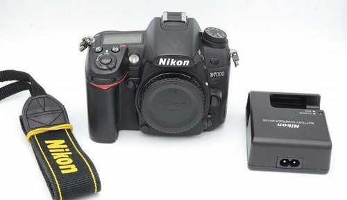 Nikon D7000 body