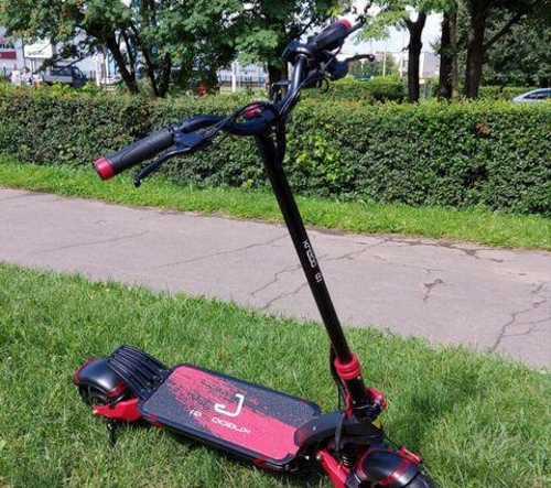 Электросамокат Kugoo G1