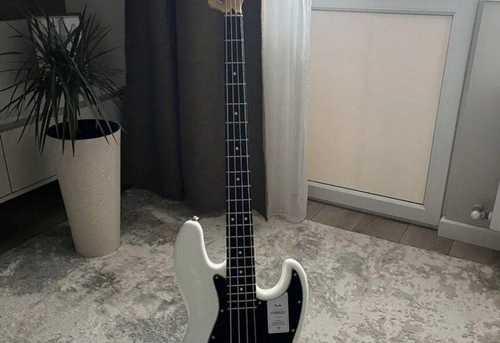 Бас-гитара Fender Jazz Bass Japan