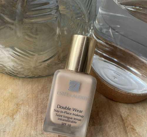 Estee lauder double wear