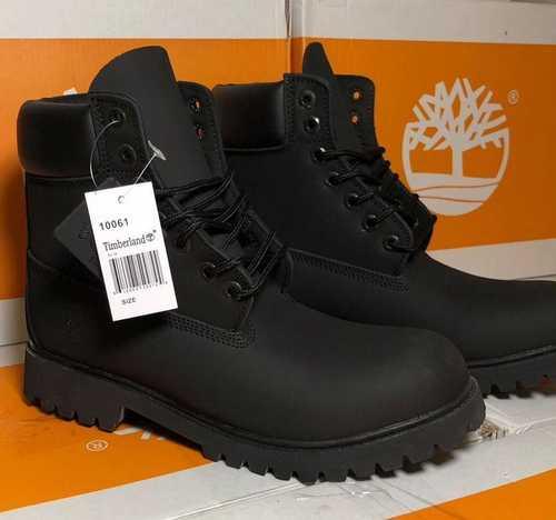 Ботинки timberland черные (на руках)