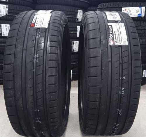 Yokohama Advan Sport V107 245/40 R20 и 275/35 R20 102Y