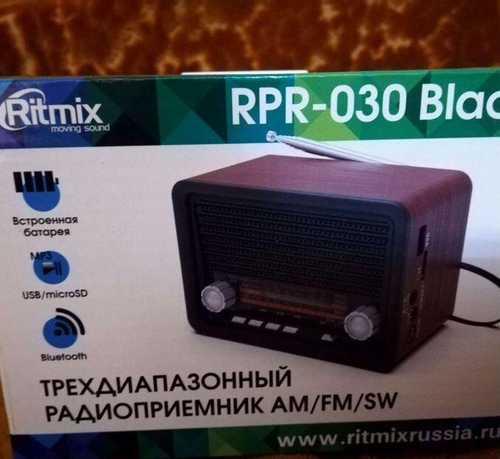 Радио приёмник Ritmix RPR - 030 Black