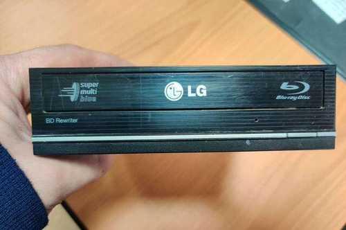 Пишущий Blu-Ray привод LG BH10LS30 Черный