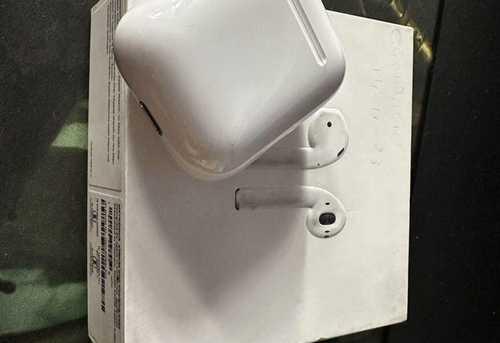 Наушники apple airpods charging case