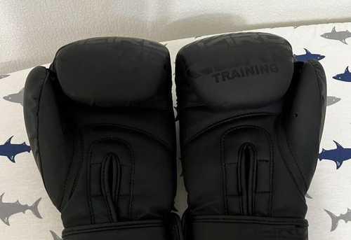 Боксерские перчатки 16 oz Hardcore training