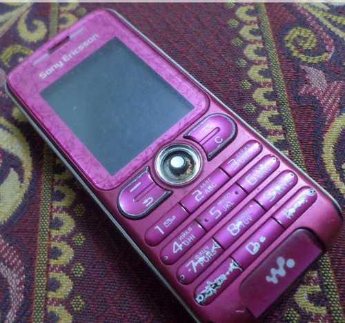 Sony Ericsson W200i