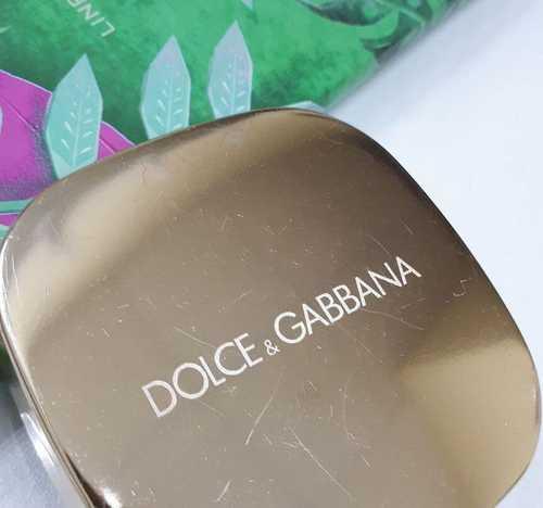 Dolce & gabbana пудра 5 soft sand