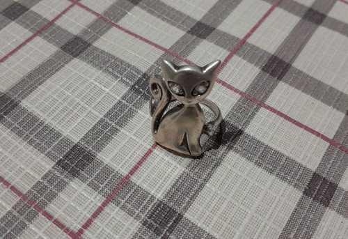 Серебряное кольцо Кошка