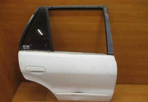 Дверь задняя правая Mitsubishi Legnum (EC,EA)
