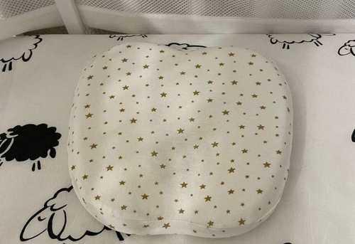 Подушка для новорождённых Baby Nice с наволочкой