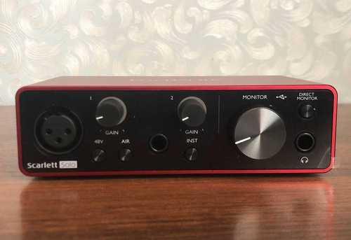 Аудиоинтейс Focusrite Scarlett Solo 3rd gen