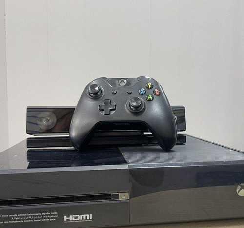 Xbox one console 256 гб
