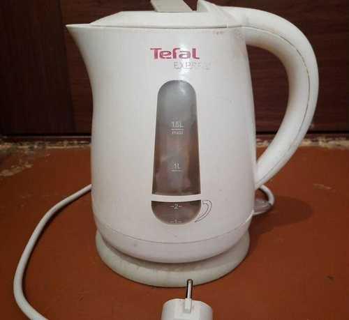 Нерабочий электрический чайник Tefal KO29913E