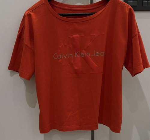 Calvin klein футболка