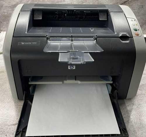 Лазерный принтер HP LaserJet 1010