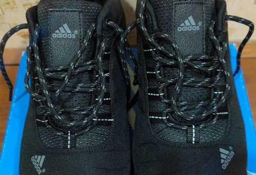 Adidas мужские кроссовки 45 размера